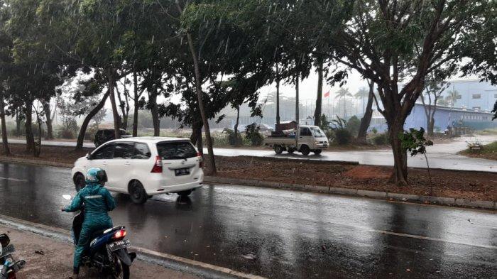 RAIN Evenly in Batam, BMKG Issues Early Weather Warning, Beware of ...