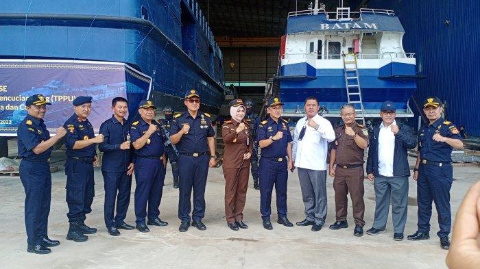 Puluhan Juta Batang Rokok Luffman Impor Ilegal Diamankan Bea Cukai di ...