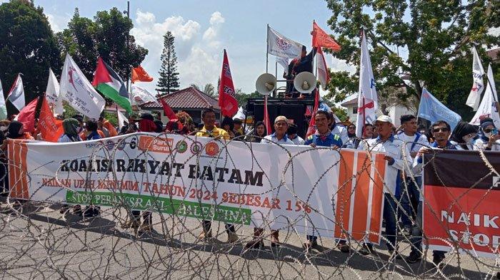 Demo Hari Ini, Buruh Minta UMK Batam 2024 Naik Jadi Rp 5 Juta ...