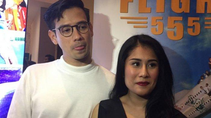 Film Flight 555 Layak Ditonton, Ada Aksi Komedi di Balik Pembajakan ...