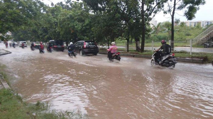 INI Dia Daftar Ruas Jalan Nasional di Batam yang Kerap Tergenang Banjir ...