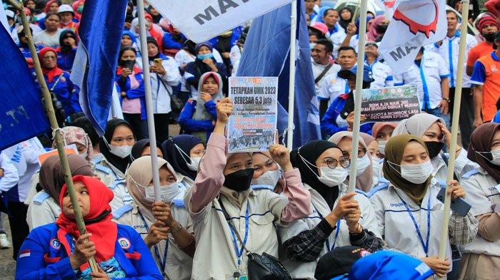 Besaran UMK Batam 2023 Berlaku Awal Januari Tahun Ini - Tribunbatam.id