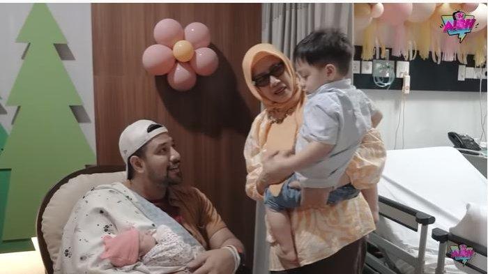 Air Rumi Putra Ammar Zoni Masih Acuh dan Tak Mau Pegang Ara Puti Sabai ...