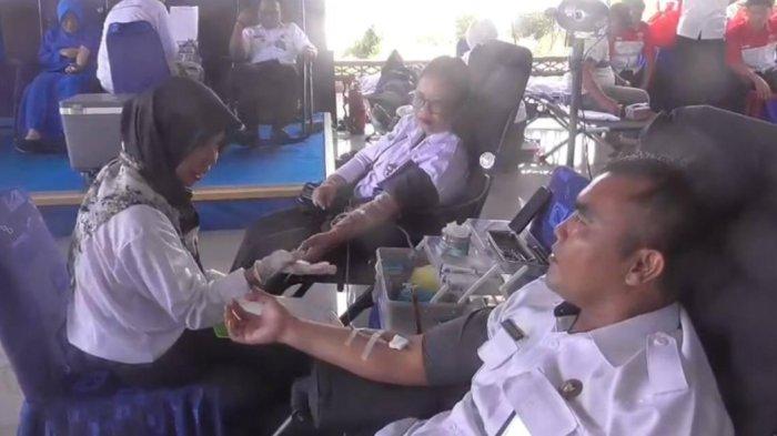 Wakil Bupati Apresiasi Aksi Sosial Donor Darah Lanal Karimun dan INTI Kepri - Tribunbatam.id