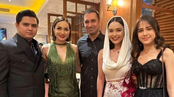 Amanda Manopo Akui Berat Perankan Zora di Film Indigo: Menguras Tenaga ...