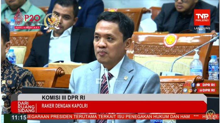 Anggota Komisi III DPR RI Minta Kapolri Buka Motif Kematian Brigadir J - Tribunbatam.id