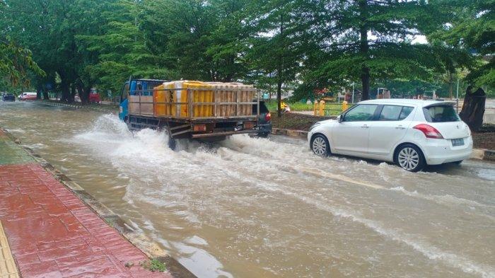 Jalan di Batam Ini Langganan Tergenang Air saat Hujan - Tribunbatam.id