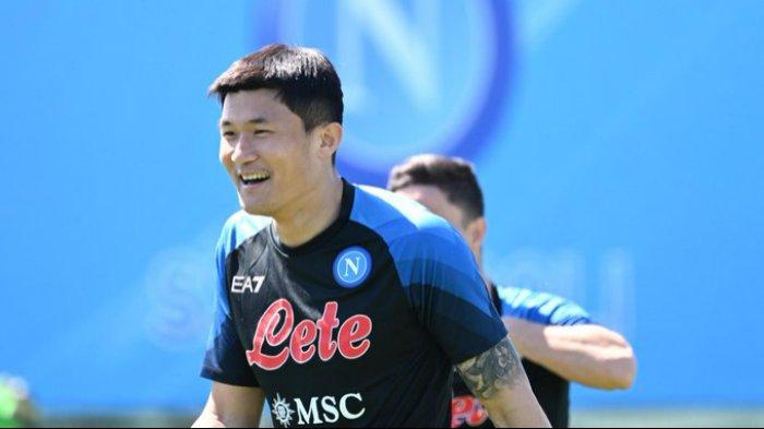 Bek Napoli, Kim Min Jae Sepakat Gabung Bayern Munchen, Man United Gigit ...