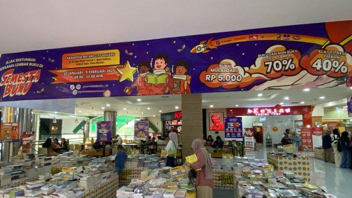 Gramedia BCS Mall Batam Gelar Promo Semesta Buku, Diskon Hingga 70 ...