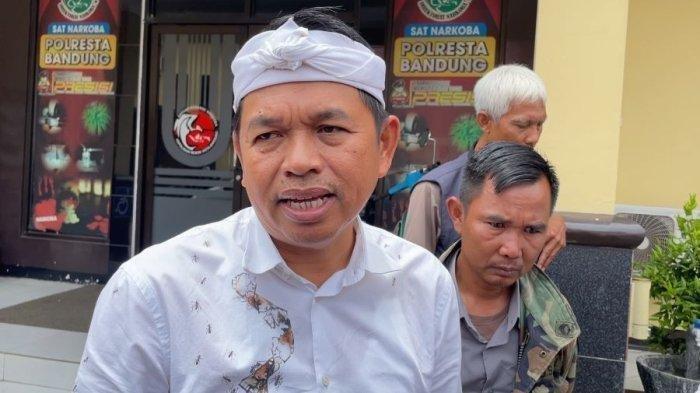 Jembatan Perahu Haji Endang Terancam Dibongkar, Dedi Mulyadi Turun Tangan - Tribunbatam.id