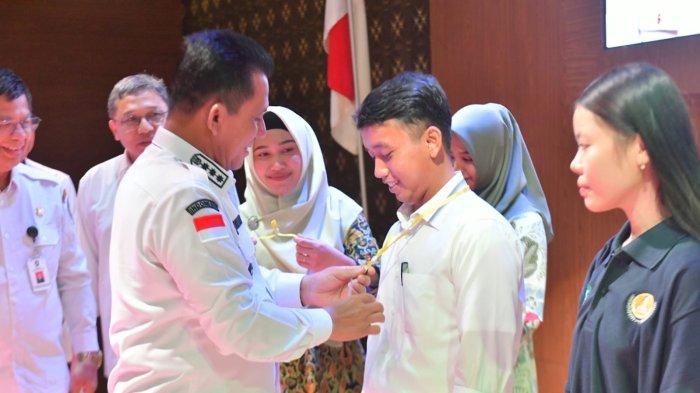 Gubernur Kepri di Batam Resmikan Pengurus FKJP Provinsi Kepulauan Riau ...