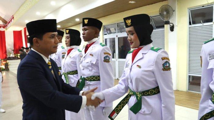 26 Anggota Paskibraka Bintan Siap Bertugas, Wabup Osit Ajak Masyarakat ...