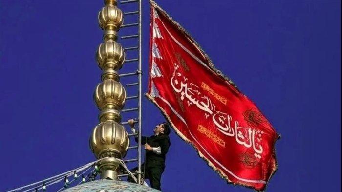 Darah Telah Tertumpah, Iran Kibarkan Bendera Merah di Qom: Simbol Balas ...