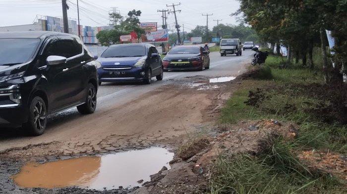 Jalan di Batam Ini Rusak Parah, Dinas Bina Marga Ungkap Perbaikan ...