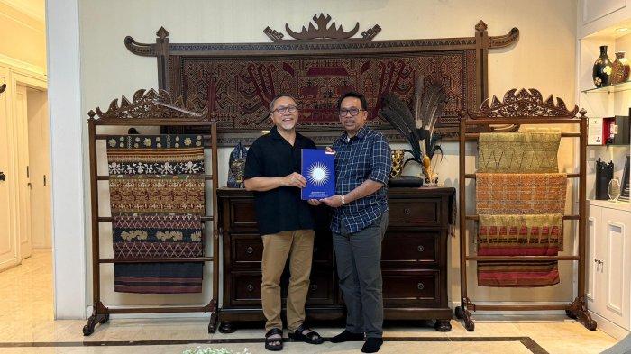 PAN Usung Cen Cui Lan dan Jarmin di Pilkada Natuna 2024 - Tribunbatam.id