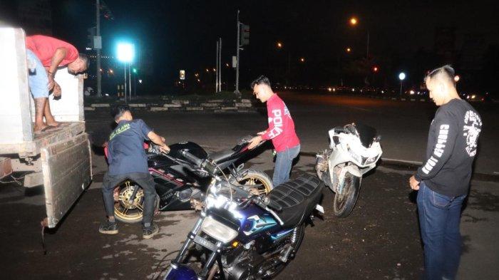 Polresta Barelang Garuk 72 Motor Knalpot Brong - Tribunbatam.id
