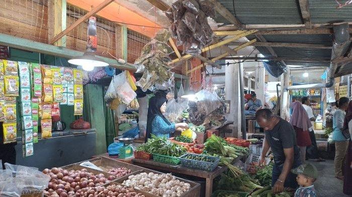 Pedagang Pasar Inpres Tarempa Anambas Menjerit, Menjelang Ramadhan Sepi ...