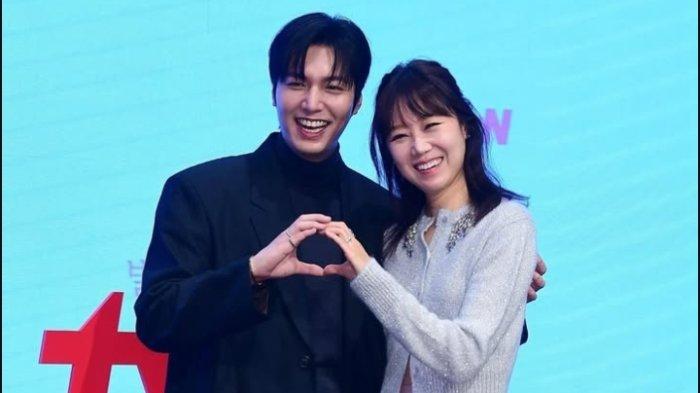 Sinopsis Drama Korea Ask The Stars Dibintangi Lee Min ho dan Gong Hyo Jin, Tayang 4 Januari 2025 ...