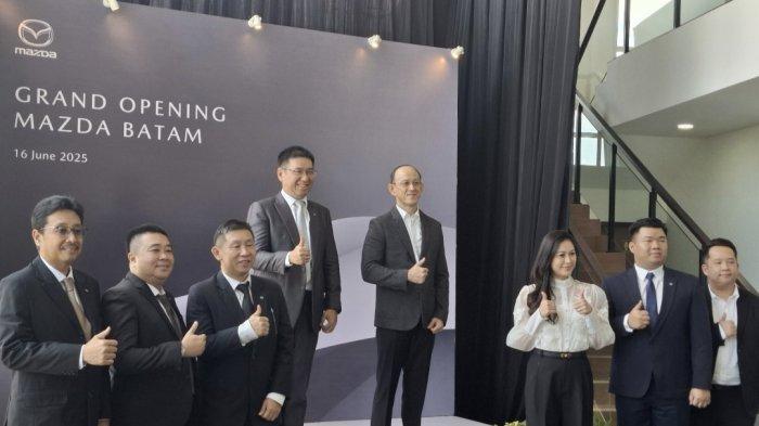 Resmi Dibuka, Showroom Baru Mazda Batam Usung Konsep Layanan Premium ...