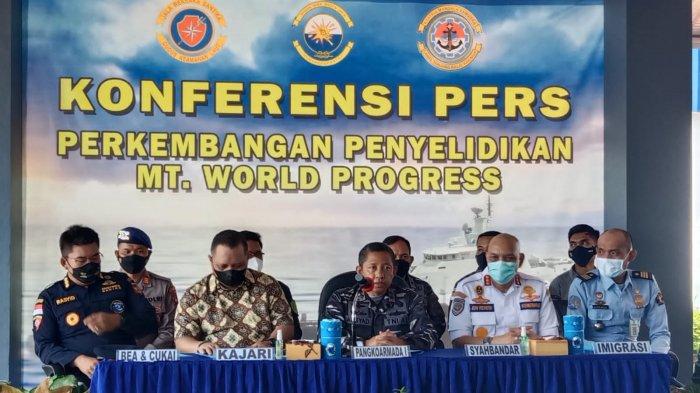 Bukti Tak Cukup, TNI AL Lepas MT World Progress, Angkut Turunan CPO ...