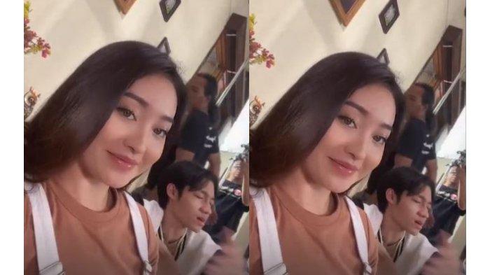 Natasha Wilona Tersenyum Dikipasi Kiesha Alvaro Pakai Tangan - Tribunbatam.id