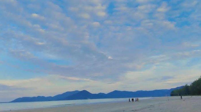 Pantai Padang Melang Pulau Jemaja Destinasi Wisata Kepri di Anambas ...
