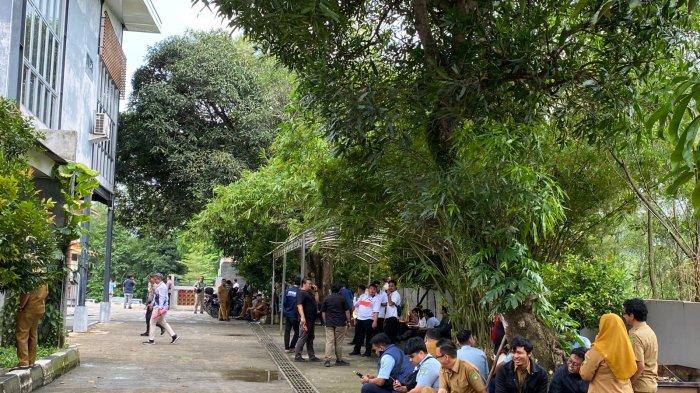 Breaking News, Rekonstruksi Pembunuhan Honorer Batam di Kantor CKTR ...