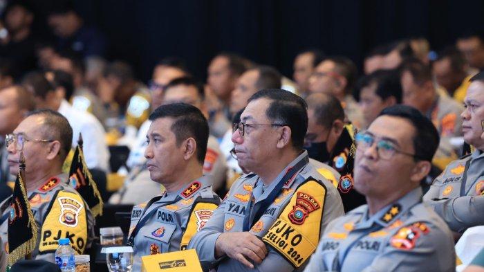 Mutasi Polri 2025 Terbaru, Kapolda Kepri Yan Fitri Masuk Masa Pensiun ...