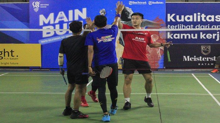 Ram Showroom Menangkan Laga Tanding Bulu Tangkis HUT Tribun Batam ...