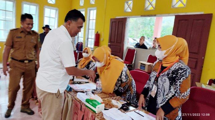 Bupati dan Wabup Natuna Apresiasi Pelaksanaan Pilkades 2022 Kondusif - Tribunbatam.id
