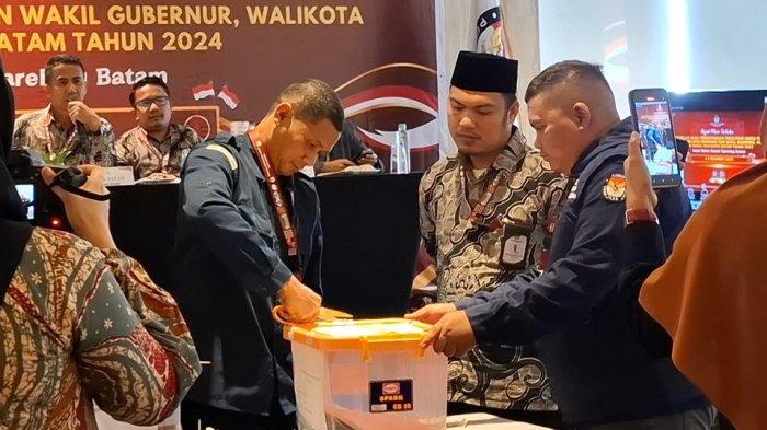 Hasil Pilkada Kepri dan Pilwako Batam 2024 Pleno PPK Bulang, SAYANG dan ASLI Unggul - Tribunbatam.id