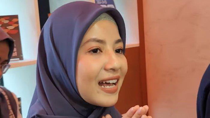 Natasha Rizky Tuangkan Kisah Perceraiannya dengan Desta di Karya Buku Terbaru - Tribunbatam.id