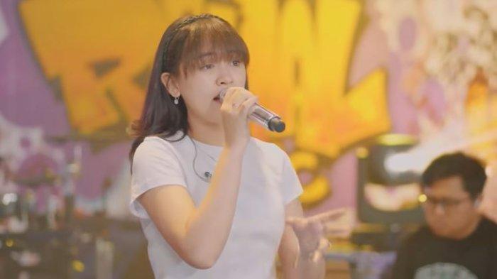 Chord Lagu Sadar Posisi, Remuk Atiku Nompo Layang Undangan Rabimu - Tribunbatam.id