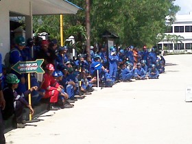 Ratusan Pekerja PT Profab Tuntut Uang Makan Dinaikkan - Tribunbatam.id