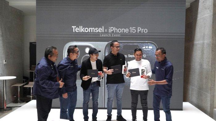 Lineup iPhone 15 dan iPhone 15 Pro Kini Tersedia di Telkomsel TShop ...