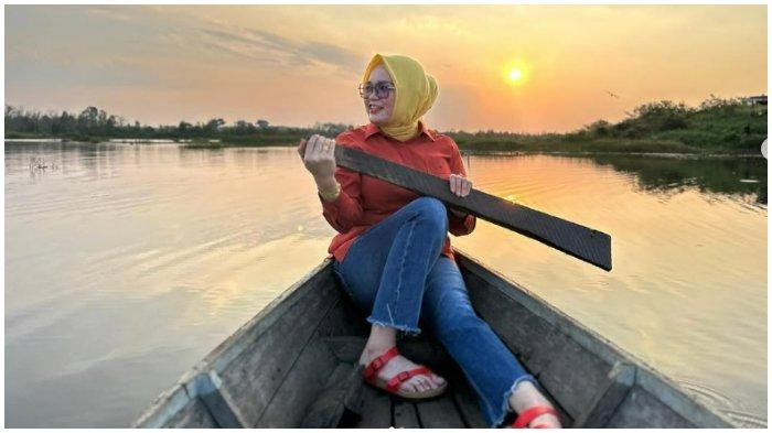 Profil Netta Indian Wakil Bupati Terpilih Banyuasin 2024: Dulu Ibu ...