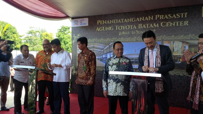 Resmi Dibuka, Outlet Agung Toyota di Batam Center - Tribunbatam.id