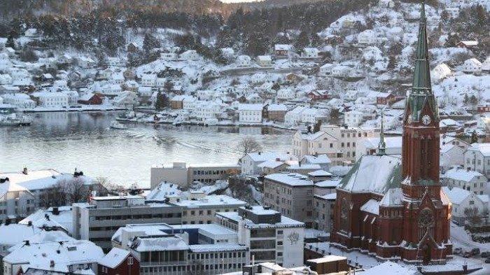 Mirip dengan Kerajaan di Film Frozen 2, Intip Keindahan Kota Arendal ...
