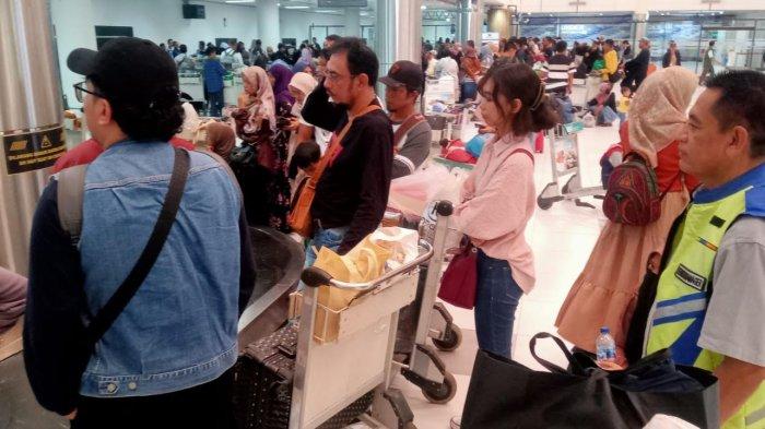 Puluhan Ribu Penumpang Lewat Bandara Hang Nadim Batam saat Arus Balik Lebaran - Tribunbatam.id