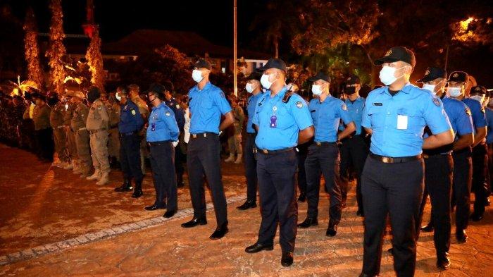 Personel Ditpam BP Batam Ikut Patroli Gabungan, Imbau Social Distancing Cegah Virus Corona ...