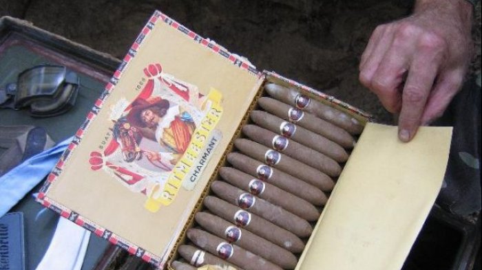 Cerutu Vs Rokok Biasa, Mana Paling Berbahaya - Tribunbatam.id