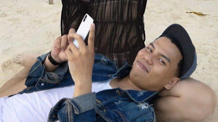 Hobi Edit Foto Hingga Viral di Medsos, Syahril Ramadan Sampai Diundang ...