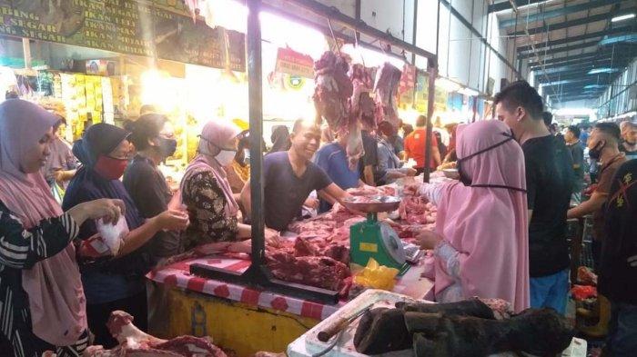 Harga Daging Sapi Segar Turun Rp 40 Ribu Per Kg di Pasar Tiban Centre Batam Jelang Idul Fitri ...