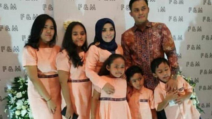 Pulang Dari Bali, Unggahan Foto Fadel Islami dengan Putra Bungsu ...