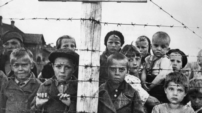 Begitu Bencikah Adolf Hitler ke Yahudi hingga Terjadinya Holocaust ...