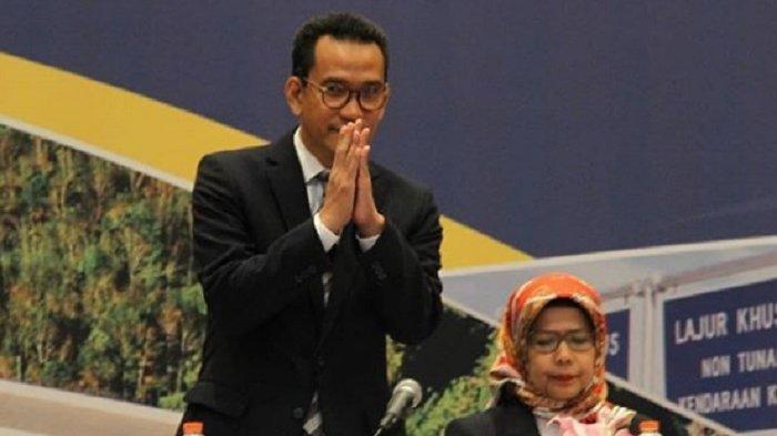 Cuitan Refly Harun Setelah Diberhentikan dari Jabatan Komisaris Pelindo ...