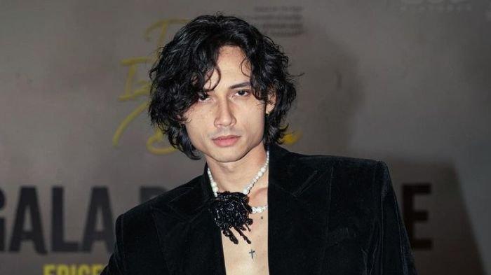 Profil Samo Rafael Lawan Main Aghniny Haque di Film Tuhan, Izinkan Aku ...