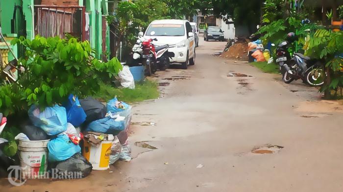 Atasi Sampah, Dinas Kebersihan Kota Batam Mengaku Kewalahan ... Atasi Sampah, Dinas Kebersihan Kota Batam Mengaku Kewalahan ...