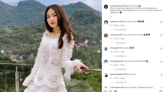Natasha Wilona Ramai Pujian Pakai Mini Dress, Emeraldy Rafael Tanya ...