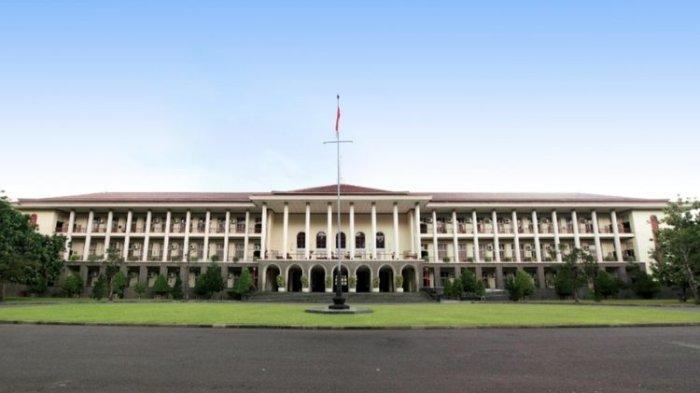 Kuota Mahasiswa Baru dan Jalur Masuk UGM 2023, Calon Maba Catat Ya ...